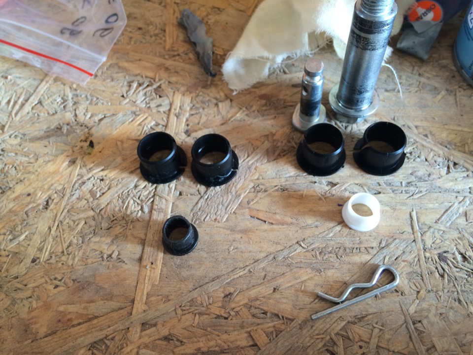 Колхоз и замена втулок педали сцепления — Toyota Avensis II, 1,8 л ...