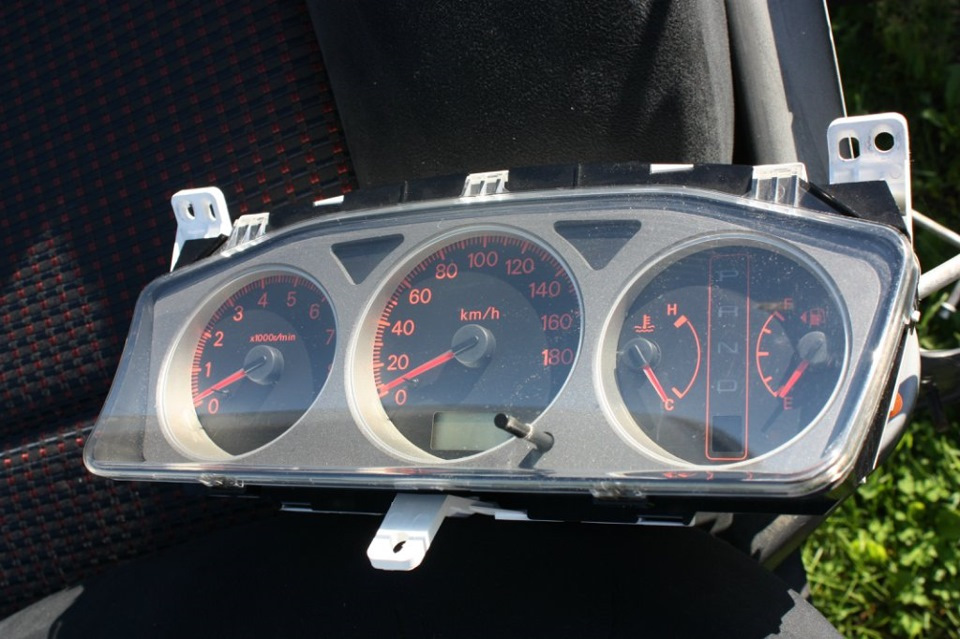 Закозлил уровень топлива — Mitsubishi Lancer IX, 1,6 л, 2007 года ...