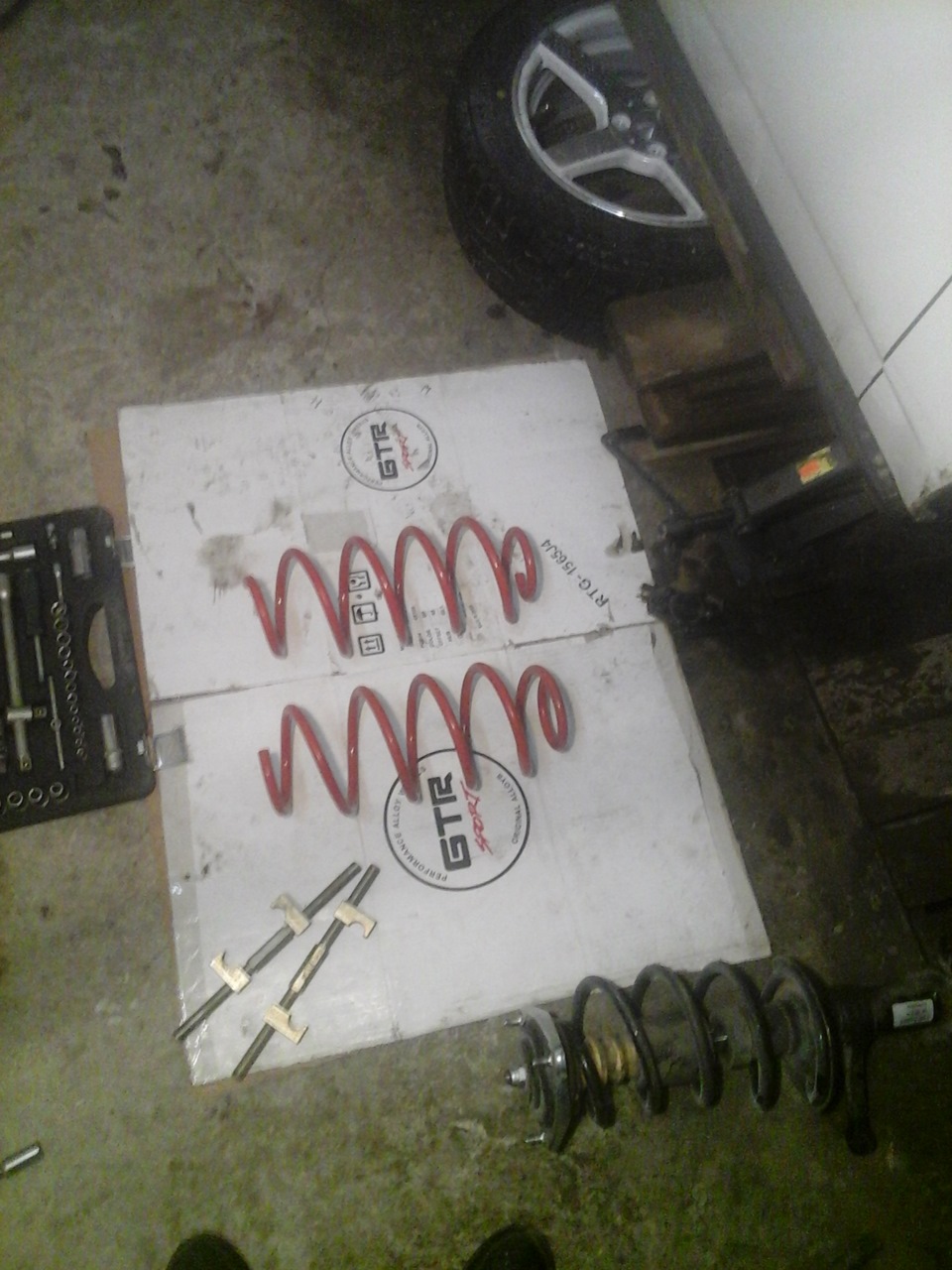 Techno Ressor -30mm — Lada Приора хэтчбек, 1,6 л, 2014 года | тюнинг | DRIVE2