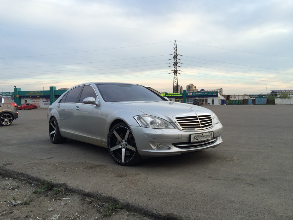 Если на лючке данные для R20, значит, ставим R20 VOSSEN — Mercedes-Benz ...