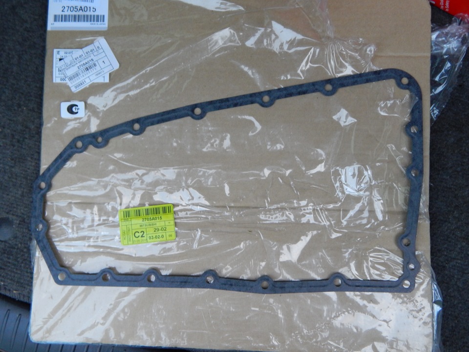 2705A015 Прокладка поддона АКПП (CVT) PSA 4007, 4008, C-Crosser 2.4i ...
