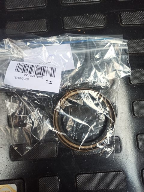 02J409189E Манжетное уплотнение VAG | Запчасти на DRIVE2