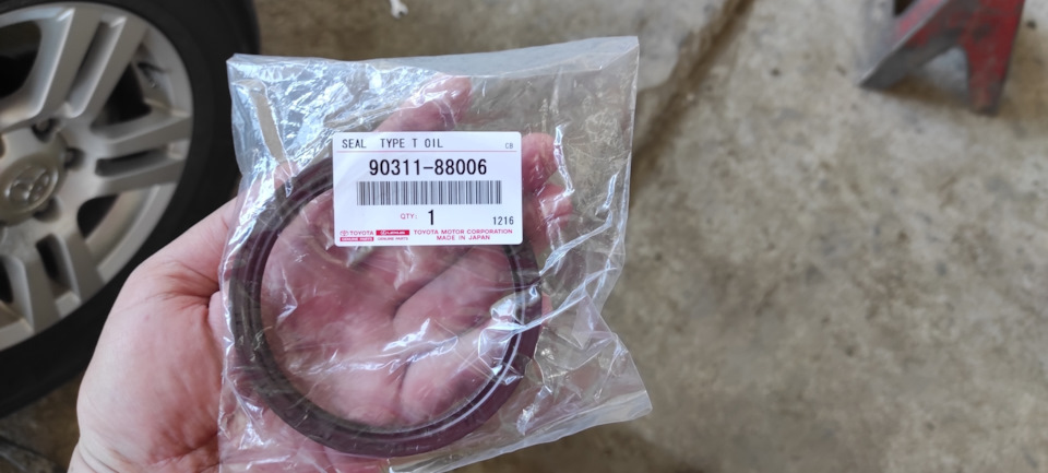 102 — Месячные (Продолжение) — Toyota Land Cruiser Prado 120-series, 2 ...