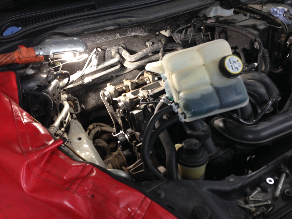 Замена ГРМ — Volvo C30, 1,6 л, 2008 года | визит на сервис | DRIVE2