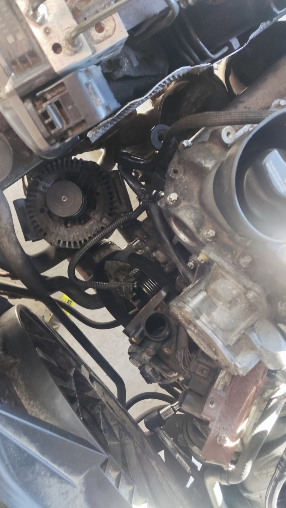 Нет связи с генератором — Mercedes-Benz E-Class (W211), 3 л, 2008 года ...