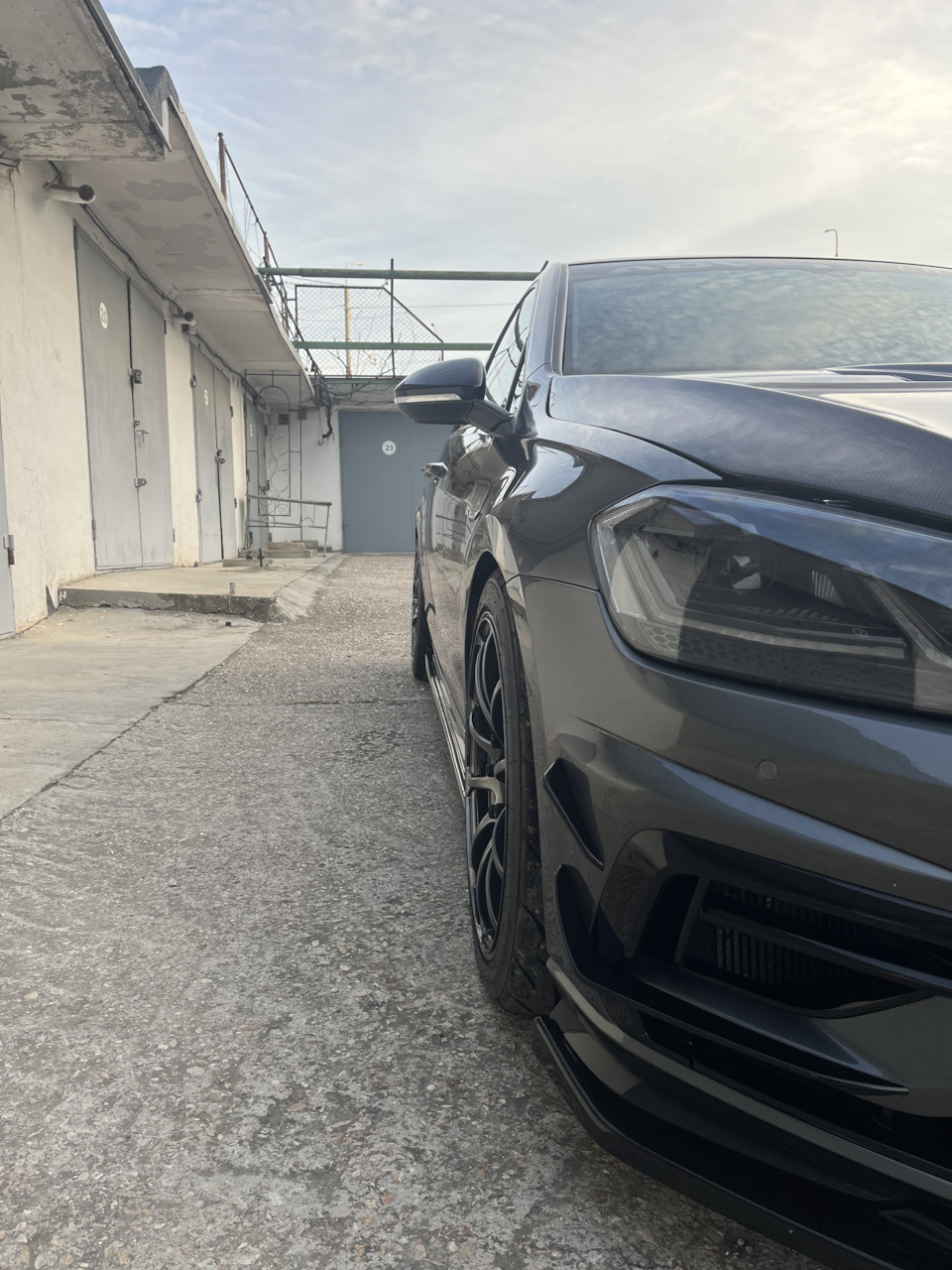 Nankang NS2R +Advan RZ — Volkswagen Golf R Mk7, 2 л, 2018 года | тюнинг ...