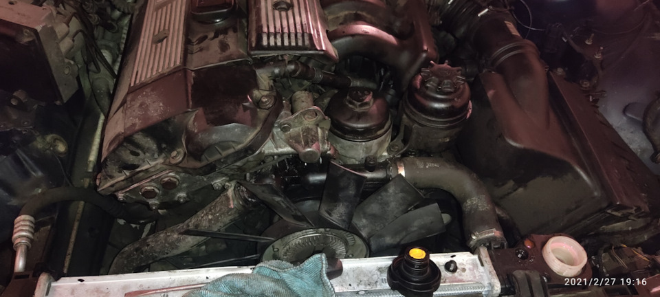 Замена Single Vanos, помпы, масляного стакана бэхи) — BMW 5 series (E39 ...