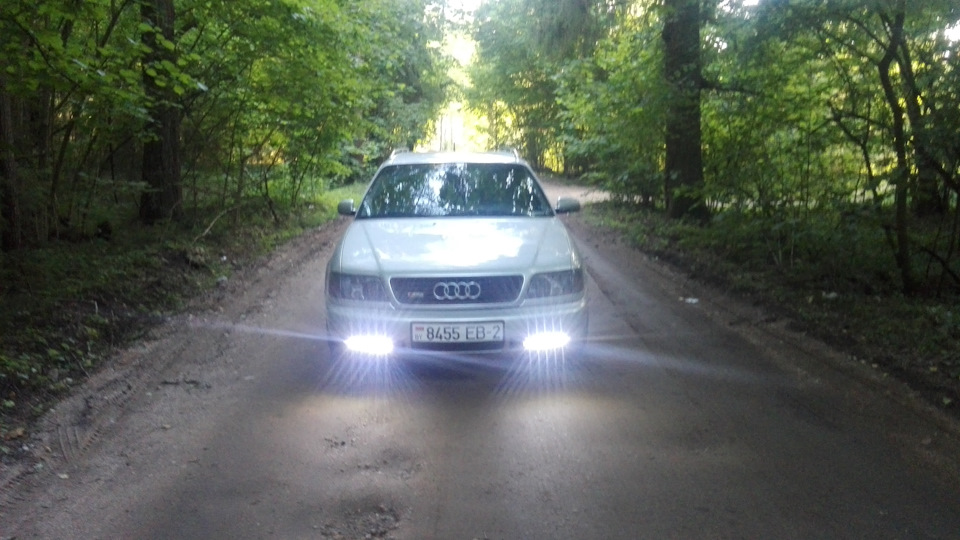 Nokia гарнитура — Audi A6 (C4), 2,5 л, 1997 года | аксессуары | DRIVE2