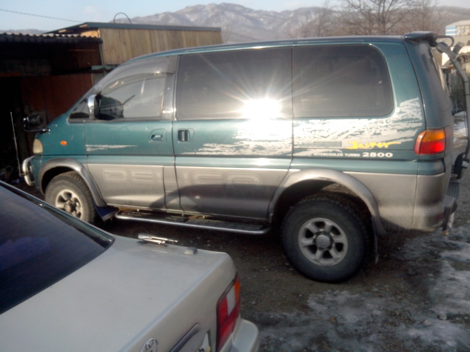 Поднялся — Mitsubishi Delica (L400), 2,8 л, 1994 года | тюнинг | DRIVE2