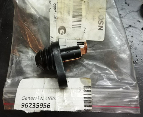 96235956 Концевой выключатель двери / Chevrolet 97~ GM | Запчасти на DRIVE2