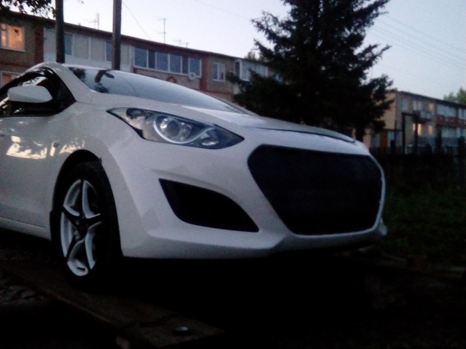 Передняя решетка — Hyundai i30 (2G), 1,6 л, 2013 года | стайлинг | DRIVE2