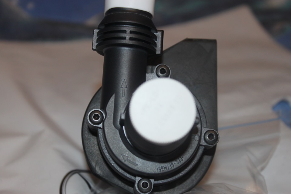 Доп.помпа — BMW 5 series (E39), 2,5 л, 2001 года | запчасти | DRIVE2