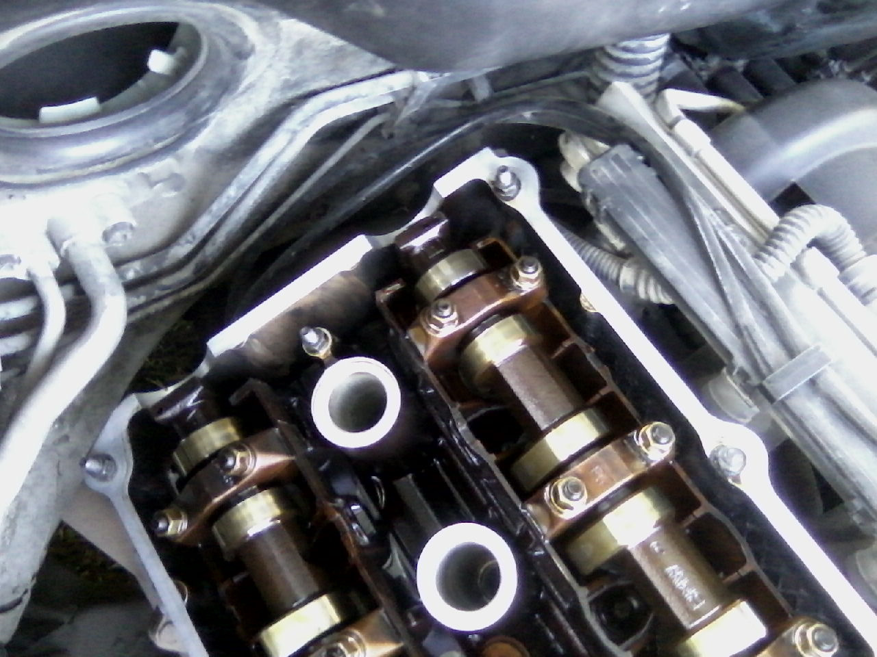 замена маслосъёмных колпачков — BMW 5 series (E39), 2,5 л, 1997 года ...