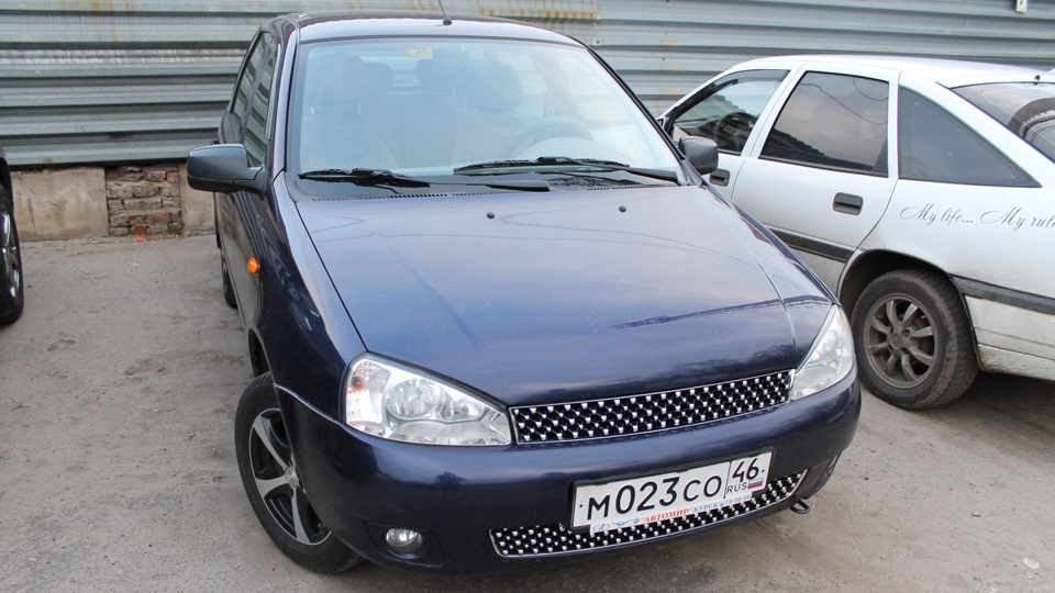 Снятие центральной консоли — Lada Калина Универсал (1G), 1,6 л, 2012 ...