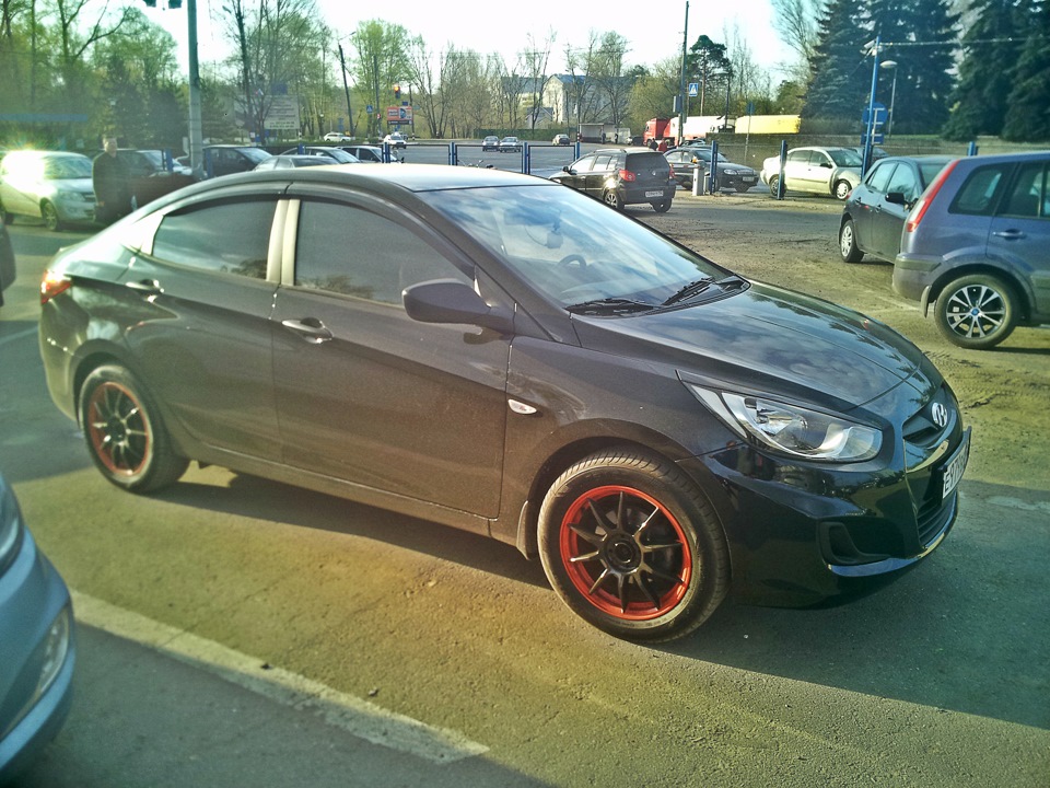 Carmageddon на R16 — Hyundai Solaris (1G), 1,6 л, 2012 года | колёсные диски | DRIVE2