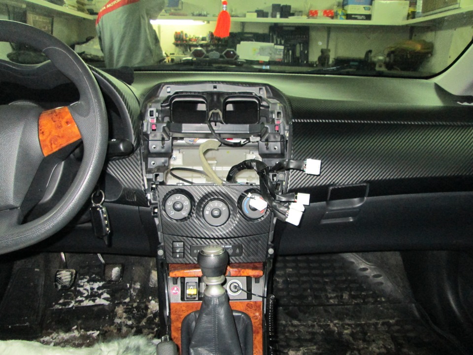 Магнитола JVC КW-AV51 — Toyota Corolla (140/150), 1,6 л, 2010 года ...