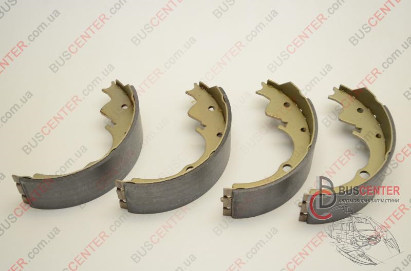 Замена колодок ручного тормоза Daily V — Iveco Daily (5G), 3 л, 2013 ...