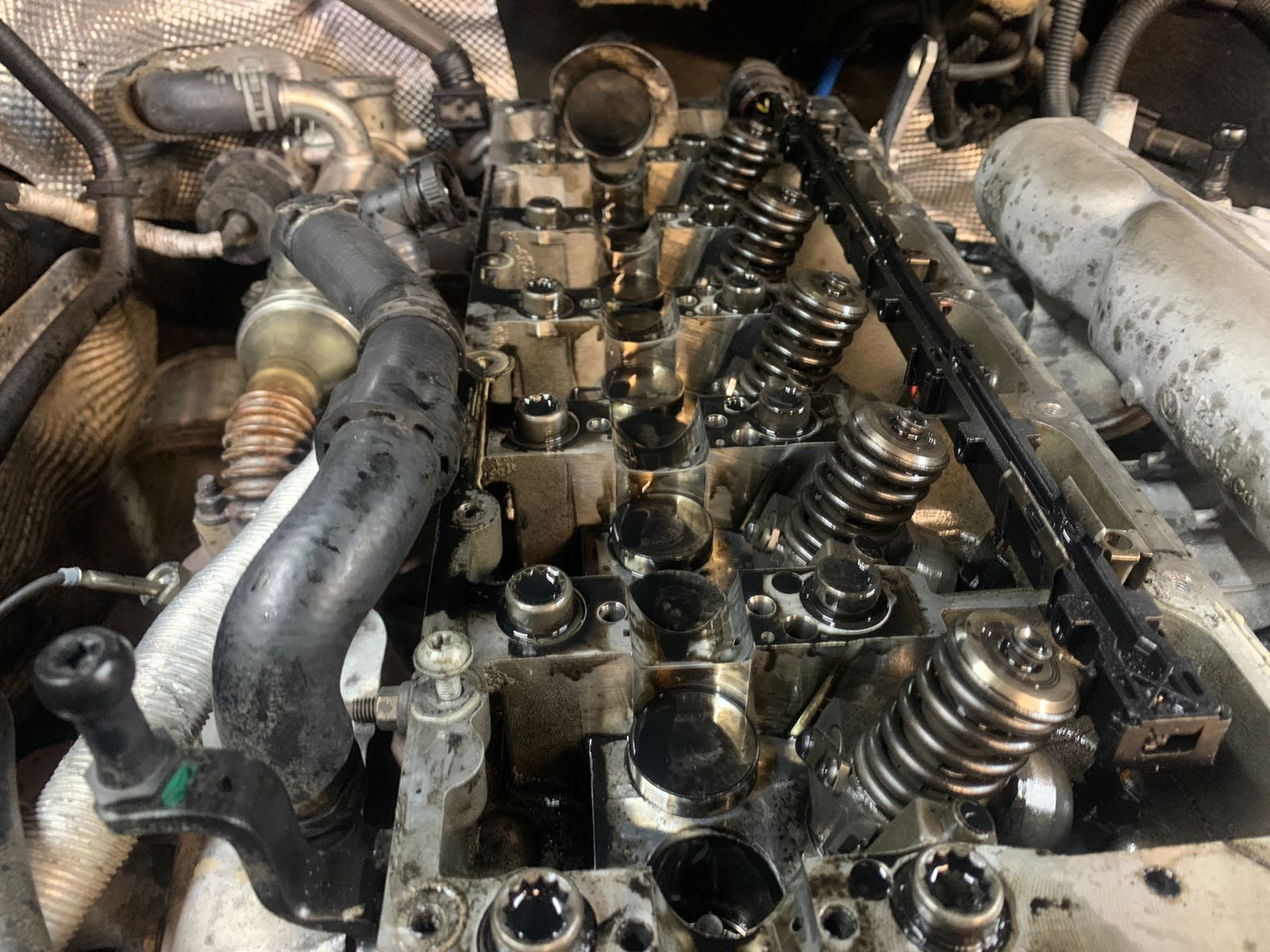 Замена МК и распредвала — Volkswagen Touareg (1G), 2,5 л, 2008 года ...