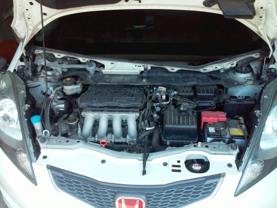 Замена свечей — Honda Fit (2G), 1,5 л, 2010 года | расходники | DRIVE2