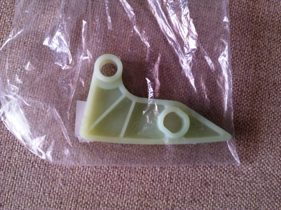 Запчасти для замены цепи ГРМ — Dodge Caliber, 1,8 л., 2008 года ...