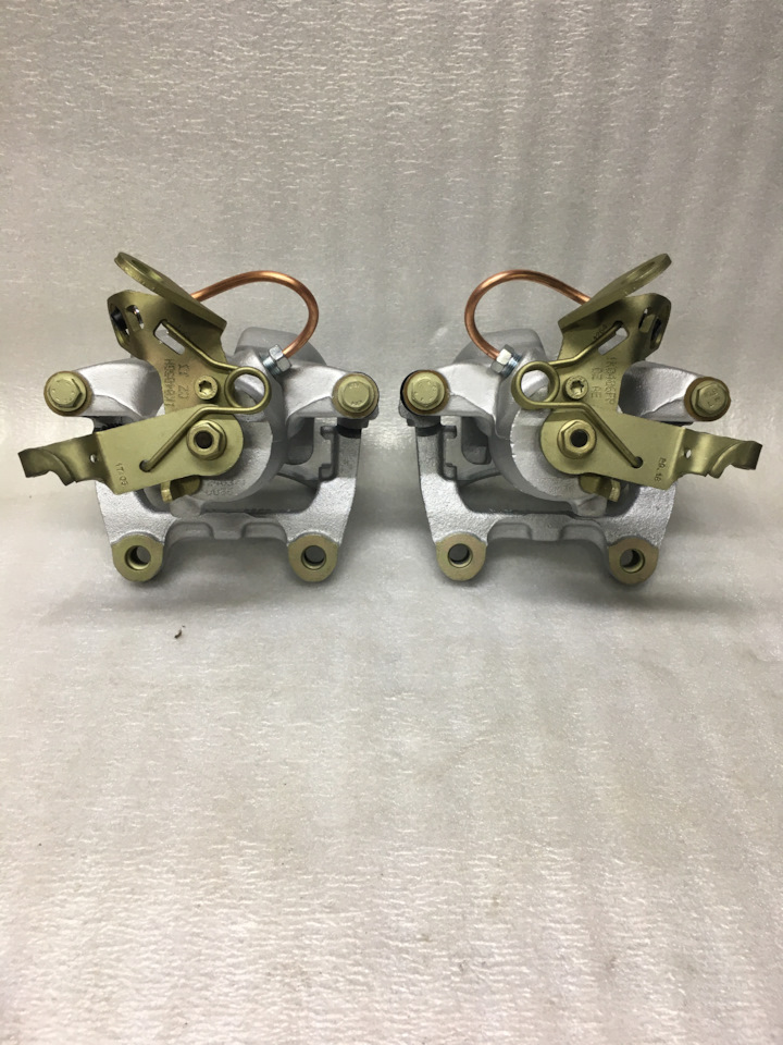 Задние суппорта 282-286 на Audi A3 (8P), Volkswagen Golf Mk5, Skoda ...