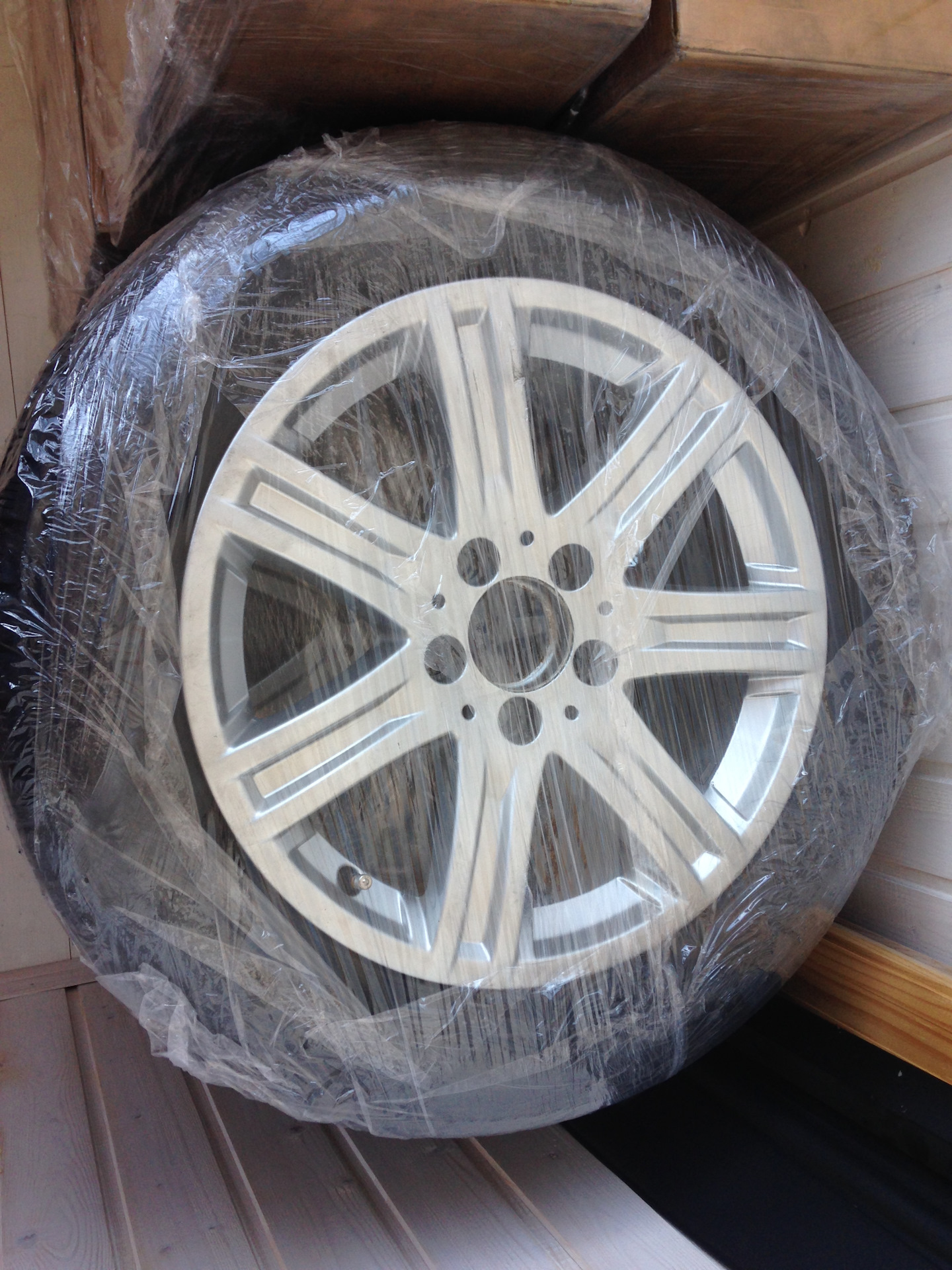 Колесо в сборе Nokian Hakkapeliitta 5 205/60 R16 — DRIVE2