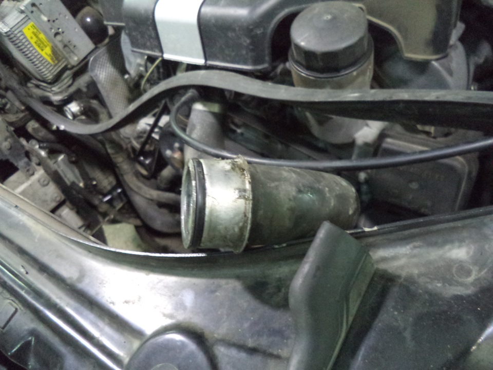 Замена радиатора ДВС — Mercedes-Benz E-Class (W211), 2,6 л, 2002 года ...