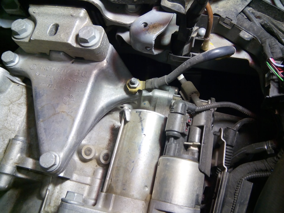 Дополнительная масса двигателя — Skoda Superb Mk2, 1,8 л, 2014 года ...