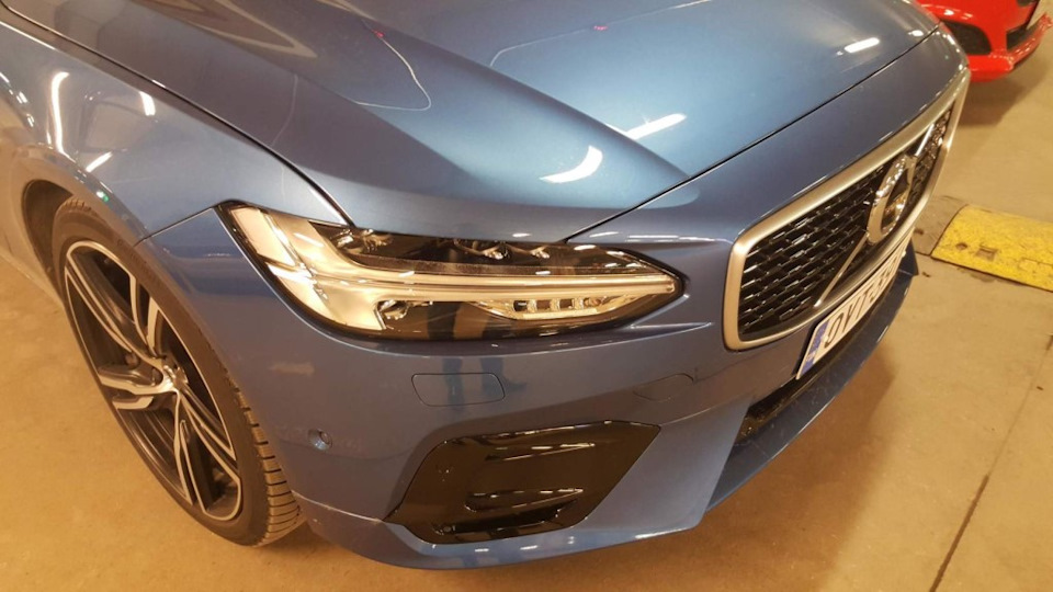 VOLVO S90 R-DESIGN — Volvo XC70 II, 2,4 л, 2006 года | наблюдение | DRIVE2