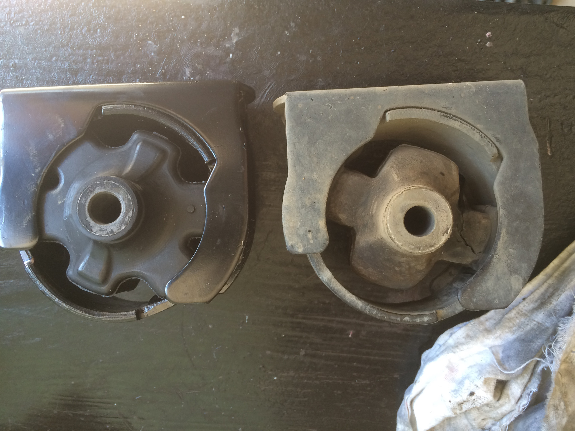 Замена передней опоры ДВС — Toyota Ipsum (21), 2,4 л, 2005 года ...