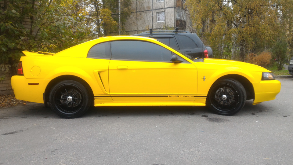 Ford Mustang (4G) 3.8 бензиновый 2000 | 3,8 на DRIVE2