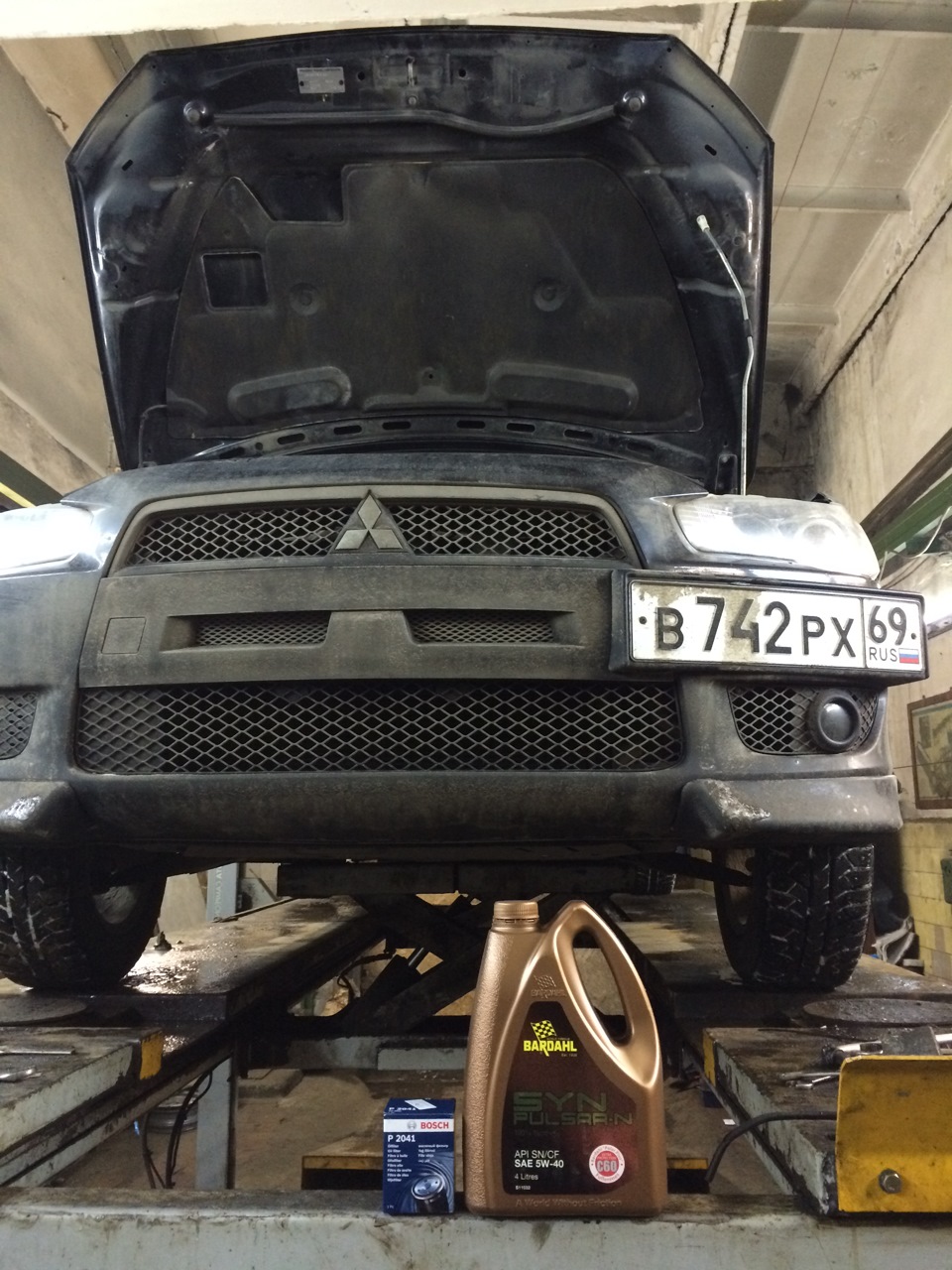 Замена масла — Mitsubishi Lancer X, 2 л, 2008 года | плановое ТО | DRIVE2