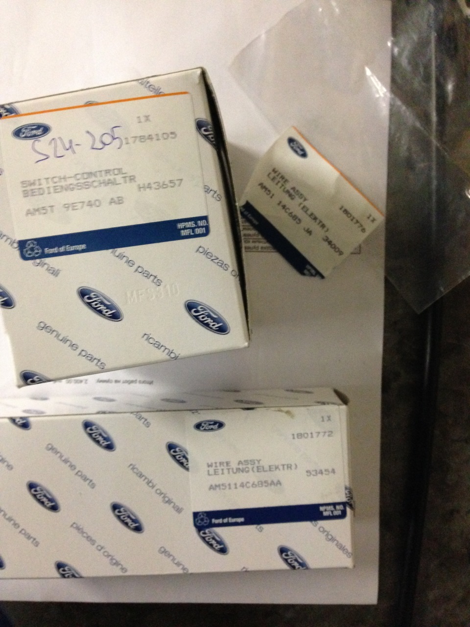 1801772 Жгут проводов рулевого колеса Ford | Запчасти на DRIVE2