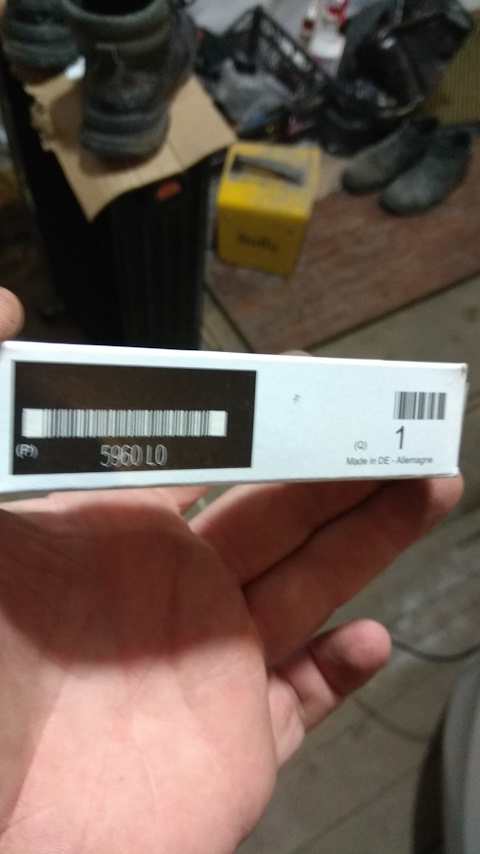 5960L0 Свеча ZQR8SI302 PSA 1.6 16V 07-> Peugeot Citroen | Запчасти на ...