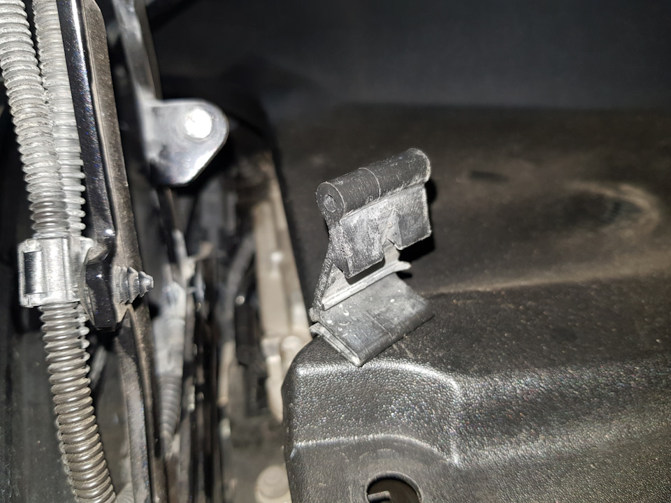 Touareg GP 3.6fsi крепление мозга — Volkswagen Touareg (1G), 3,6 л, 2008 года | поломка | DRIVE2