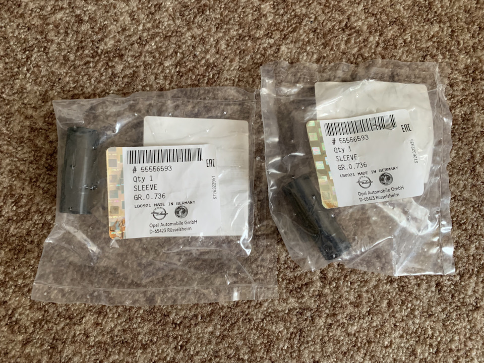 55556593 Втулка металлическая болта шкива распредвала OPEL: GM ...