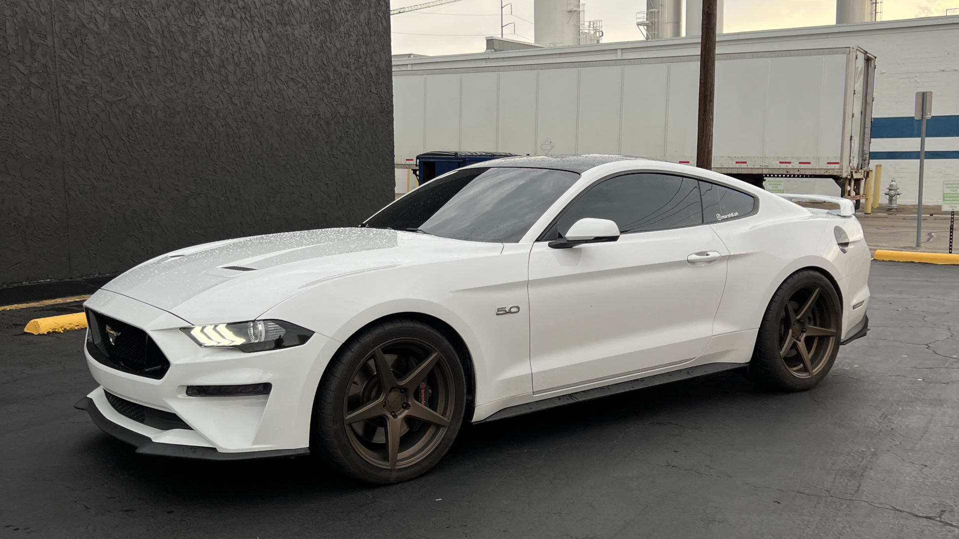 Ford Mustang (6G) 5.0 бензиновый 2019 | 5.0 GT на DRIVE2