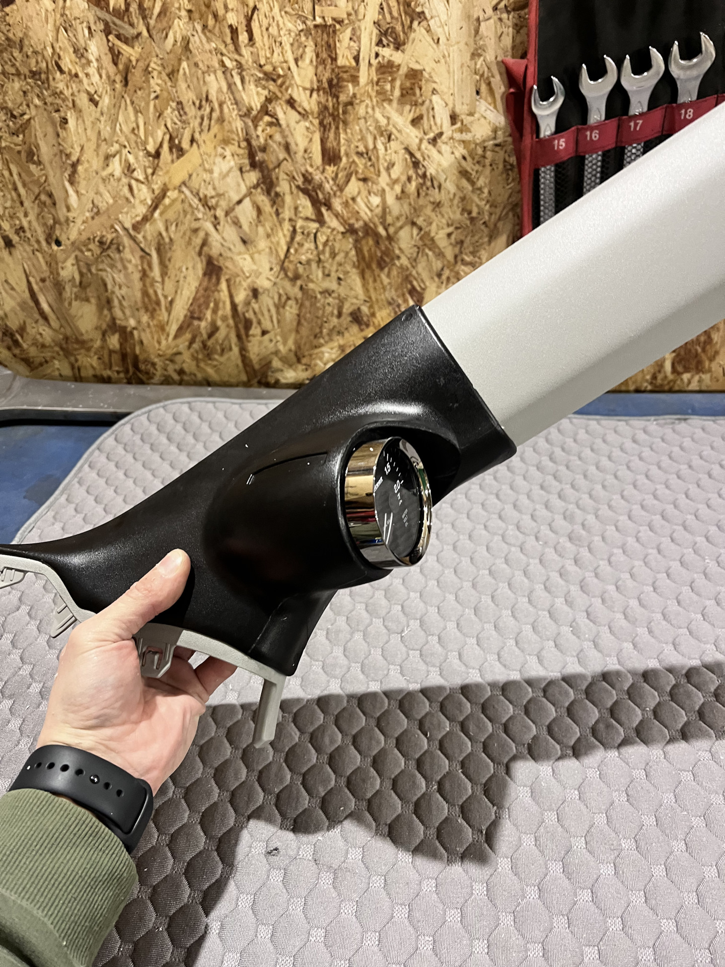 Подиум — Suzuki Swift (4G), 1,4 л, 2018 года | аксессуары | DRIVE2