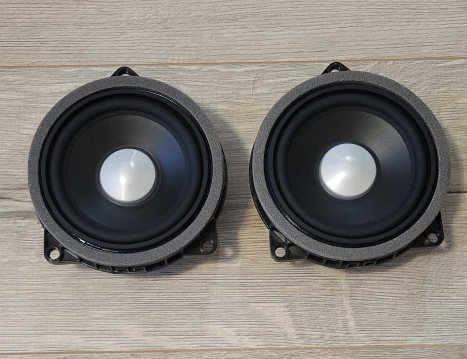 Сч-динамик Harman Kardon BMW F20 F30 G20 G30 на BMW 3 series (F30), BMW ...