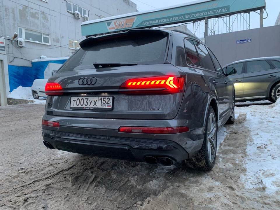 SQ7 передние решетки и задний диф — Audi Q7 (2G), 3 л, 2019 года ...