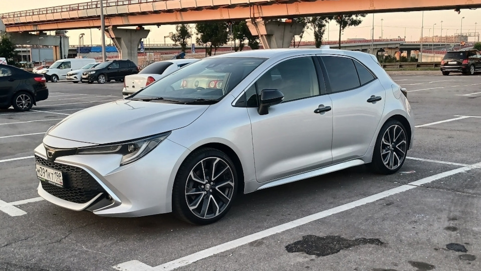 Toyota Corolla Sport G 1.2 бензиновый 2019 | Sport_GZ_MT6(Turbo) на DRIVE2