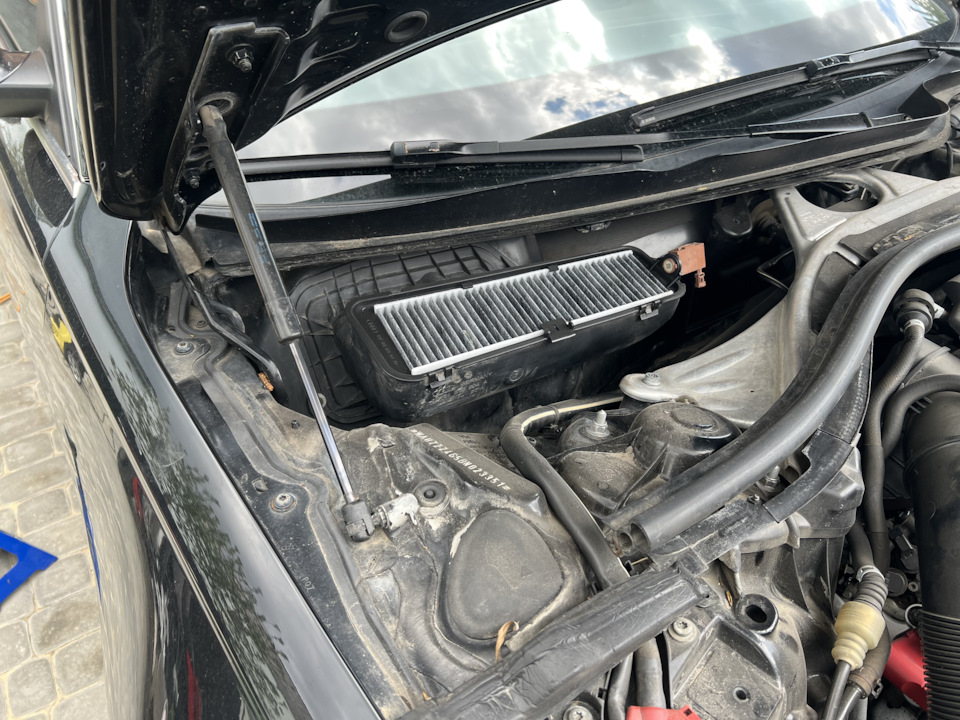 42. Вступил в братство пылевых фильтров — Audi A6 (C7), 2,8 л, 2011 ...