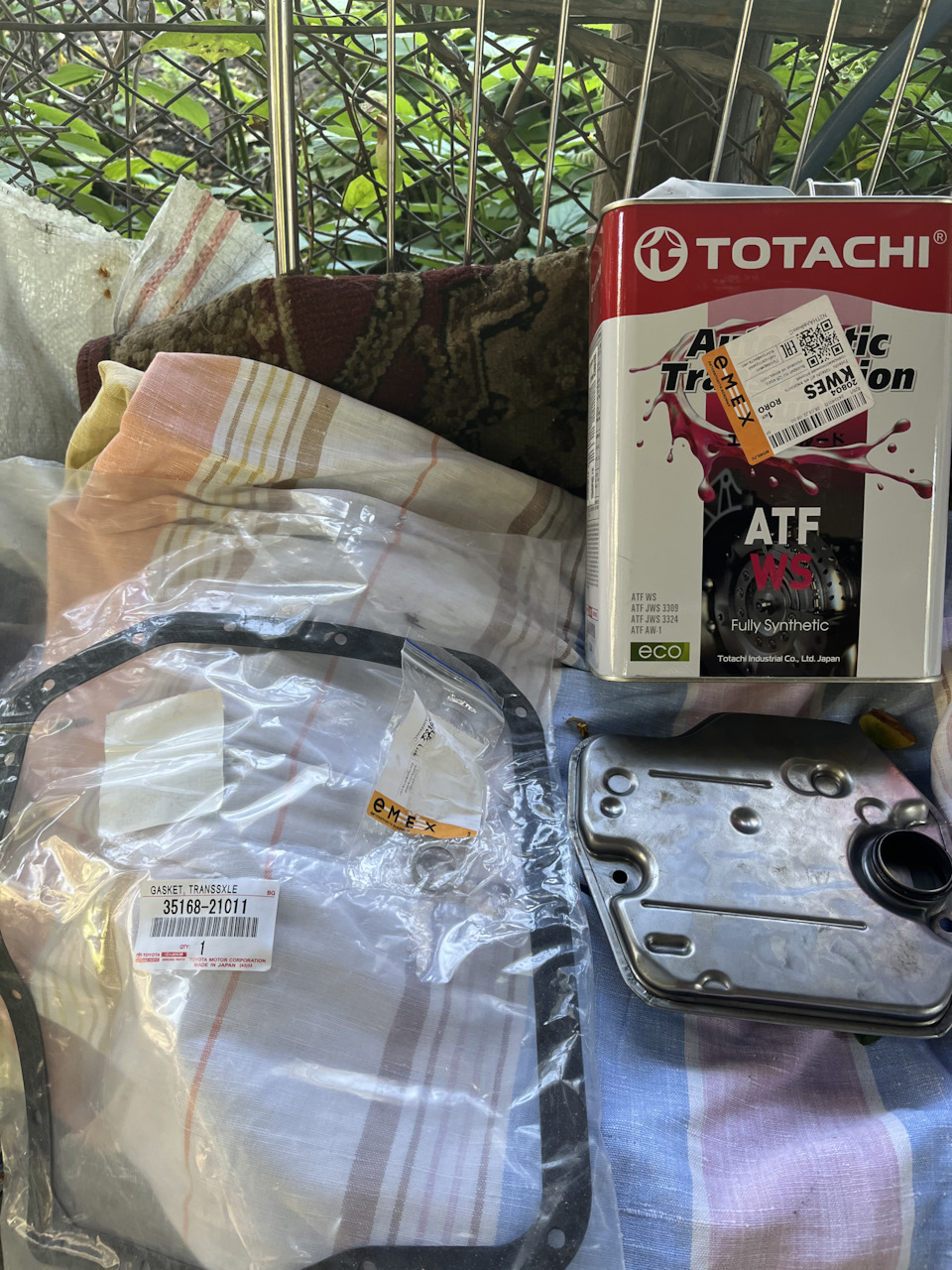 Частичная замена масла в АКП #2 — Toyota RAV4 (III), 2 л, 2006 года ...