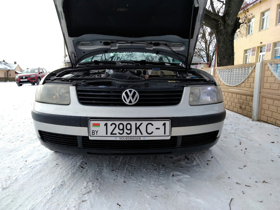 Лампочки в габарит и заглушки в usb — Volkswagen Passat B5, 1,9 л, 1996 ...