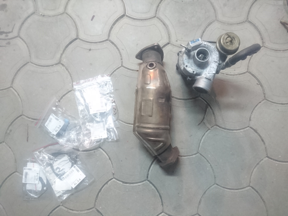 Замена турбины, катализатора и патрубка ОЖ на радиатор печки — Audi A4 ...