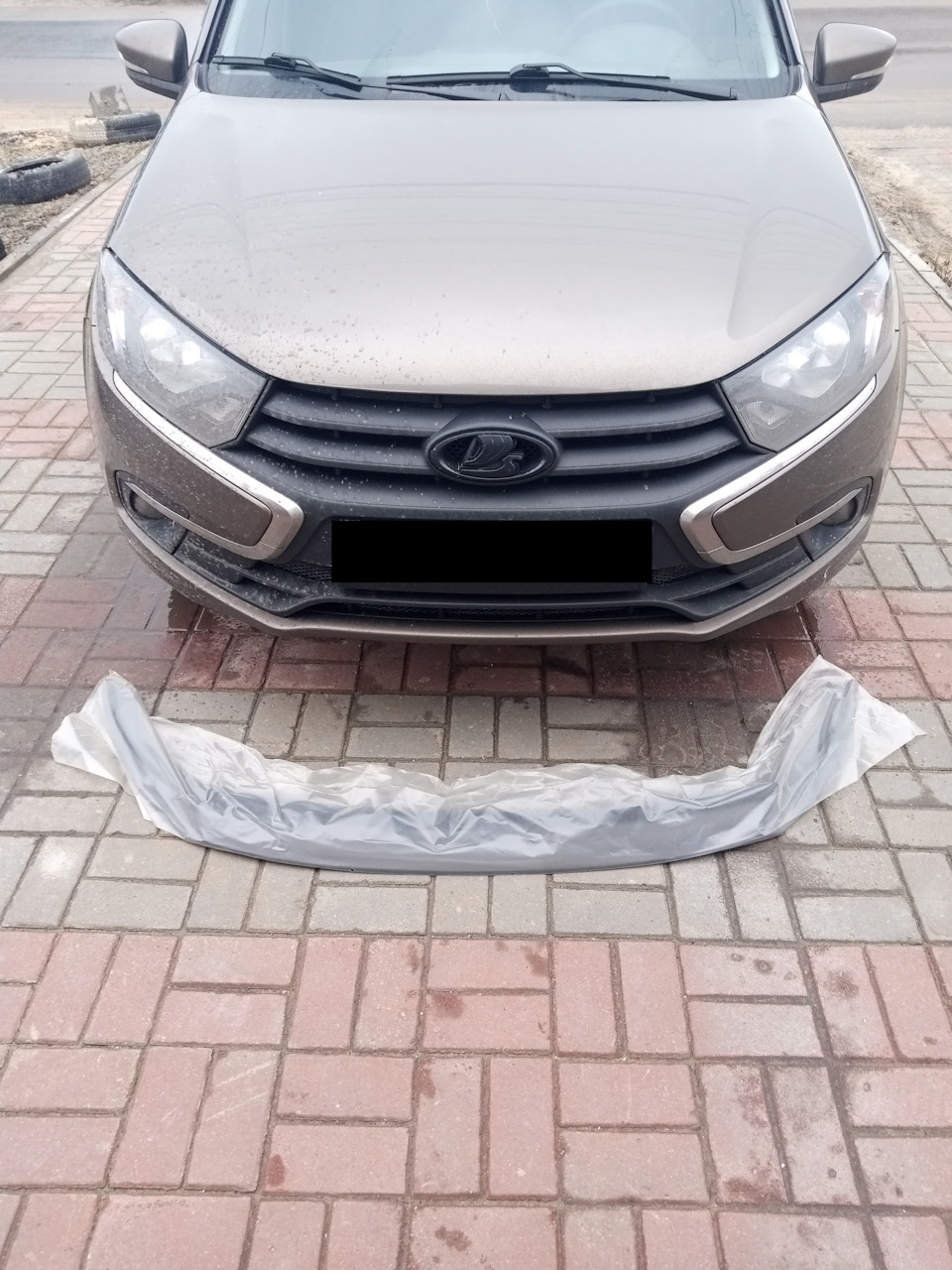 Губа Вольта на бампер Лада Гранта — Lada Гранта Лифтбек (2G), 1,6 л ...