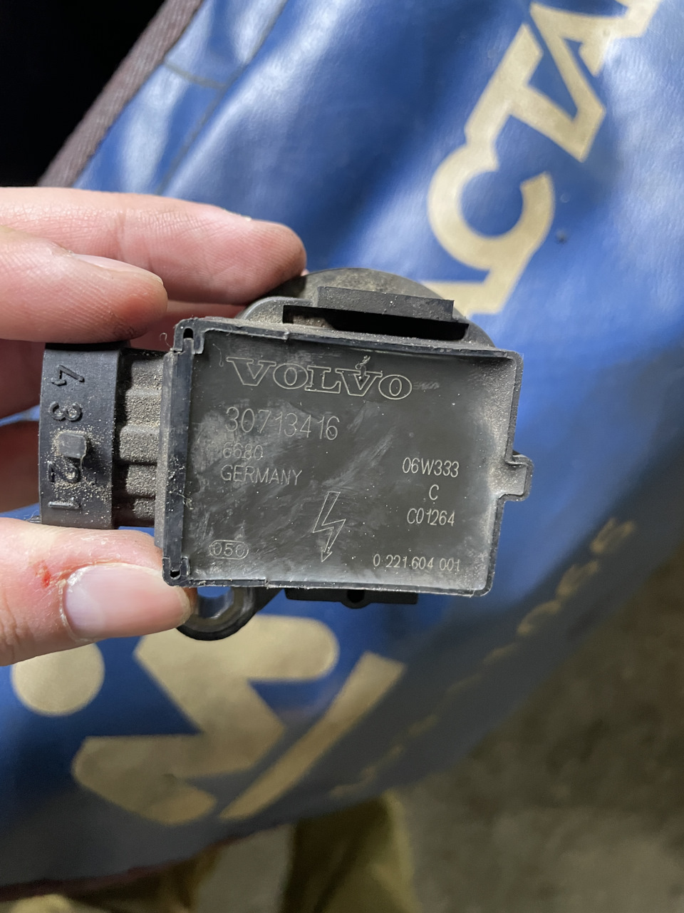 30713416 Катушка зажигания 48127 Volvo | Запчасти на DRIVE2
