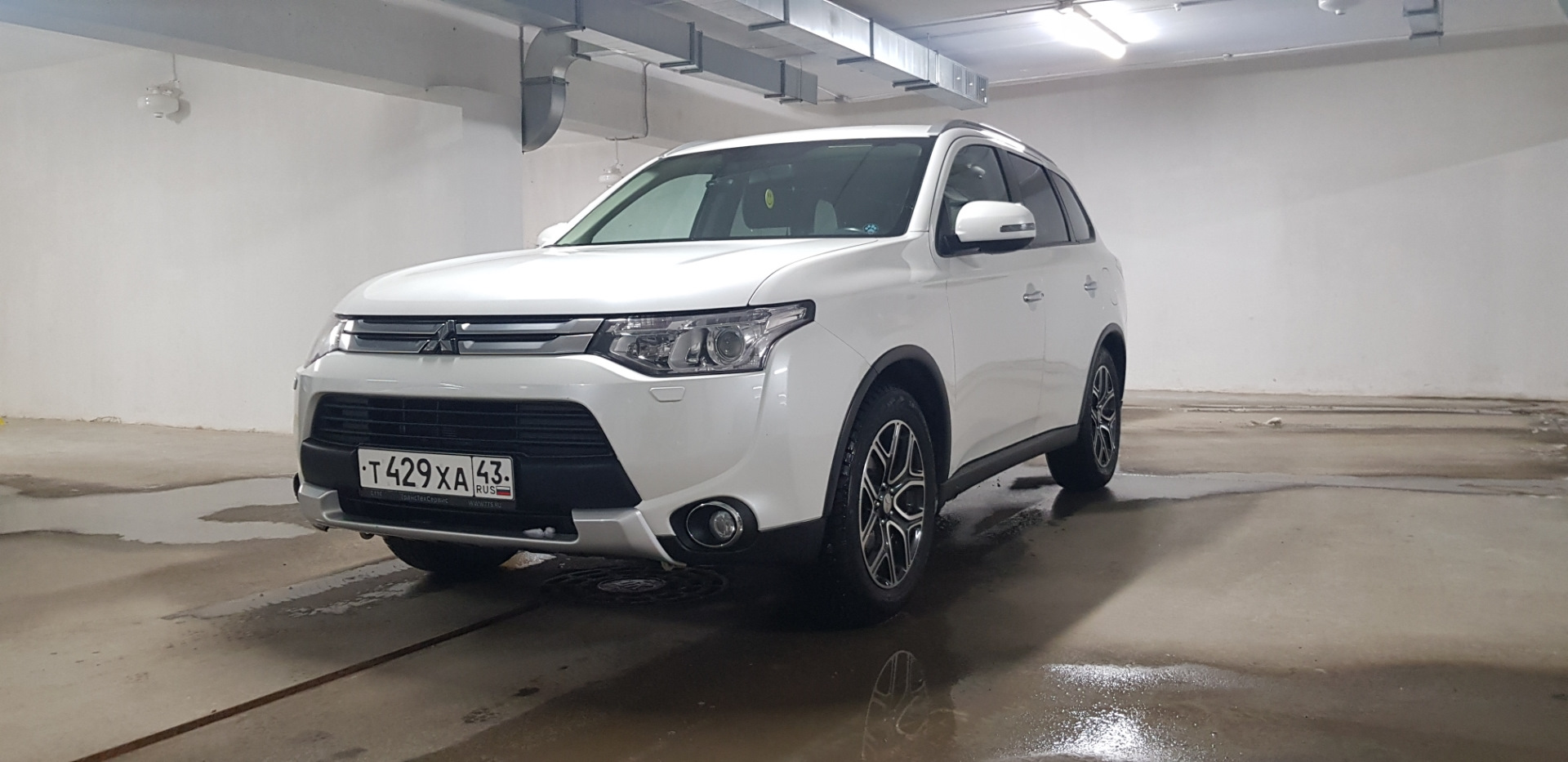 Прощай надежный друг! — Mitsubishi Outlander (3G), 2,4 л, 2014 года | просто так | DRIVE2