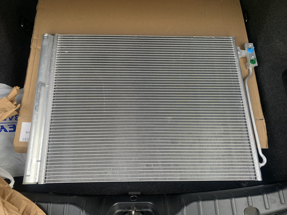 Масляный сервис, новый радиатор кондиционера сгнил за одну зиму — BMW 5 ...