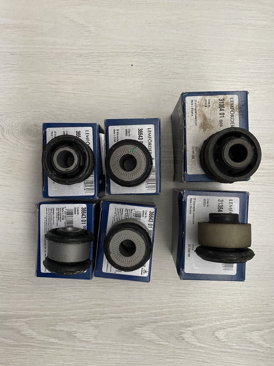 31364 Втулка, балка моста LEMFORDER | Запчасти на DRIVE2